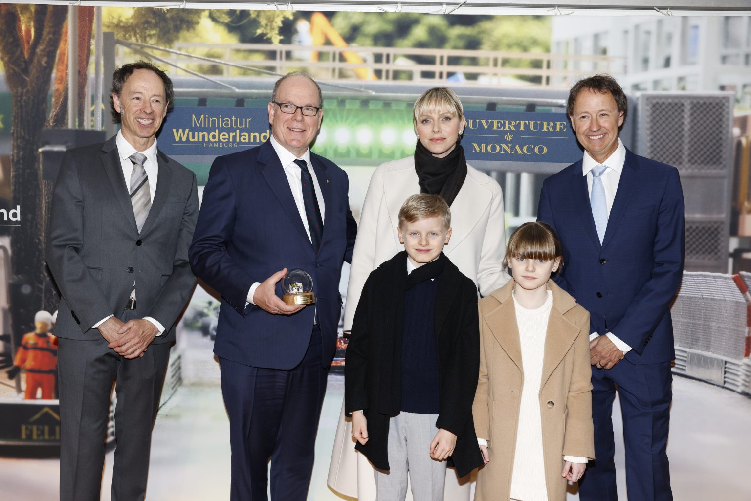 Monaco: Fürst Albert II und Fürstin Charlène eröffnen neuen Abschnitt ...